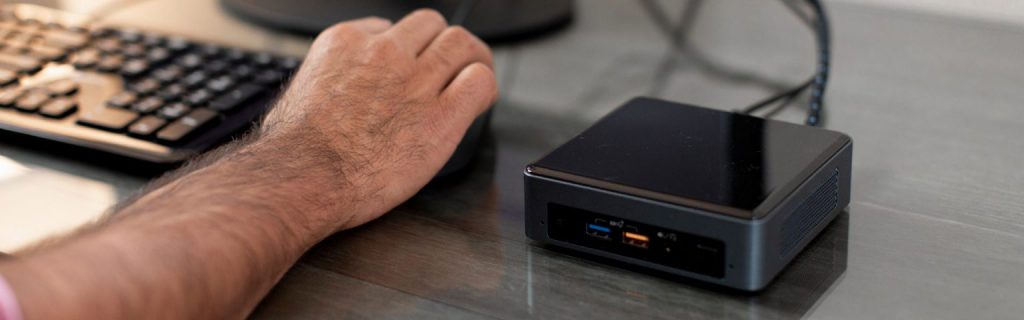 ميني کامپیوتر بخريم یا لپ تاپ؟معرفی چند مدل برتر | گروه بازرگانی لیاشا